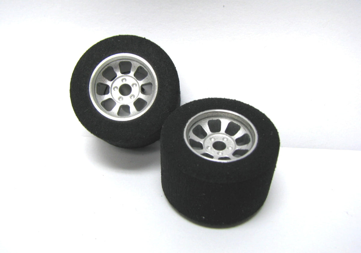 H&R Racing Rear Foam Nascar Style Silver Wheel 27x18 HR1103 – Show Us ...